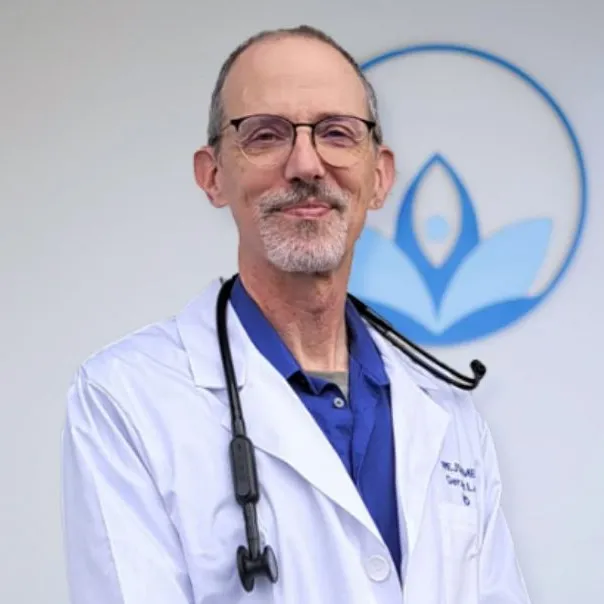 Dr. Benigno-Waldo Dagan, MD, Internist | Sumner, WA | WebMD