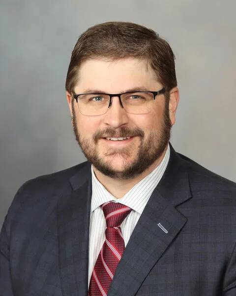 Dr. Jeremy Fogelson, MD, Orthopedic Spine Surgery | Rochester, MN | WebMD