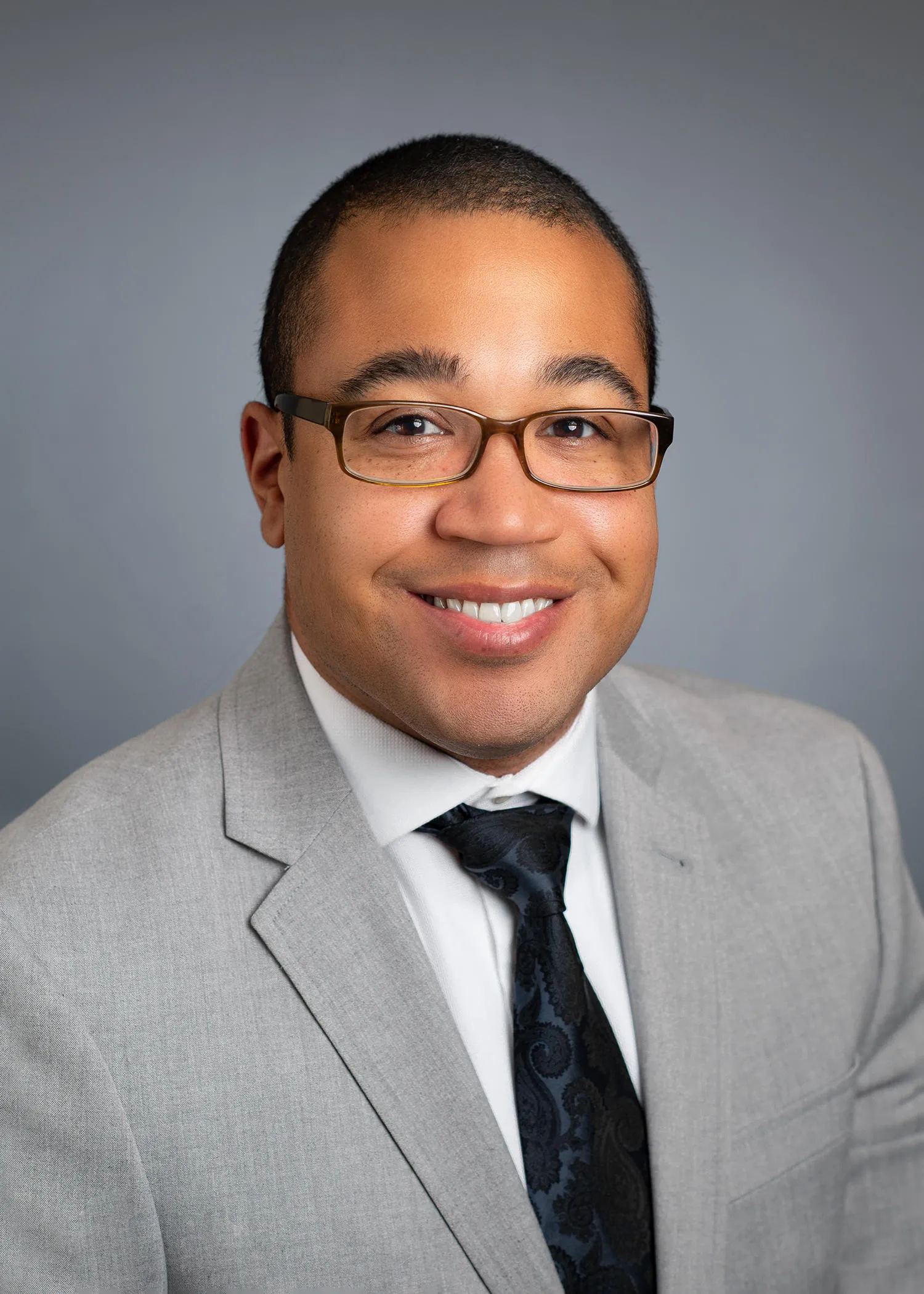 Dr. Antonio Lozada, MD, Critical Care Medicine | Decatur, IL | WebMD