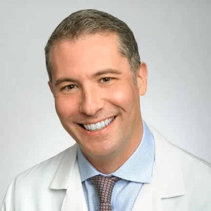 Dr. Alberto Rozo, DO, Internal Medicine | Astoria, NY | WebMD