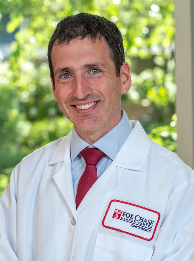 Dr. Noah Lindenberg, MD, Oncology | Marlton, NJ | WebMD