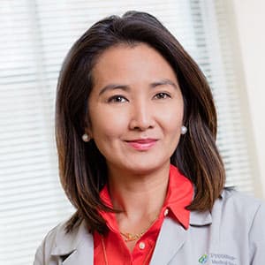 Dr. Chris Tara Delos Reyes, Internal Medicine | Chicago, IL | WebMD