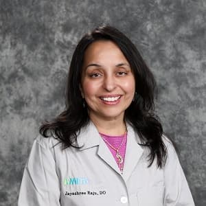 Dr. Jayashree Raju, Internal Medicine | Hoffman Estates, IL | WebMD