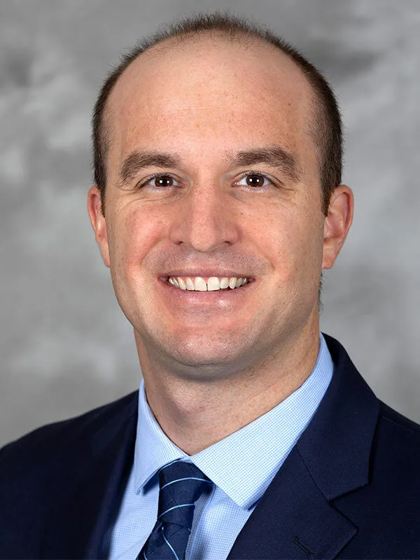 Dr. Praveen Perni, MD, Orthopedic Surgery | Carmel, IN | WebMD