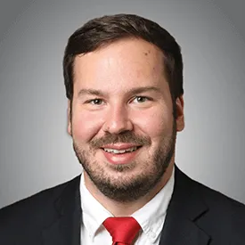 Dr. Shalen Kouk, Sports Medicine | Saint Louis, MO | WebMD