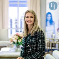 Dr. Robin Hamlin, MD, Plastic Surgery | Bradenton, FL | WebMD