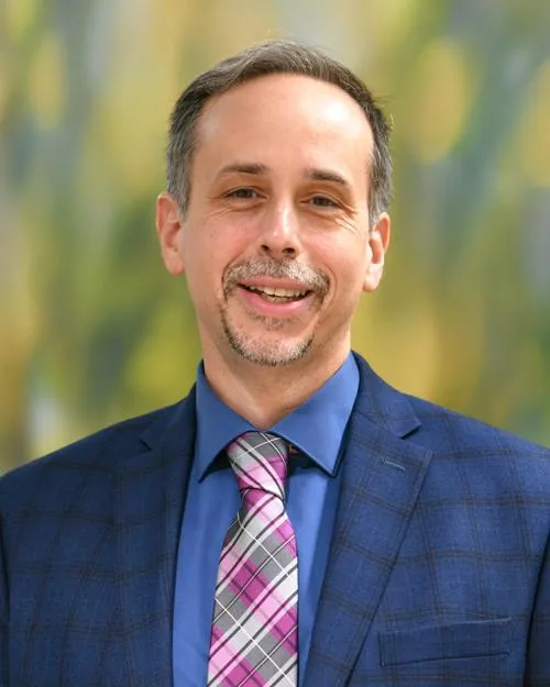Dr. Peter Mcguire, MD, Pulmonologist | Middletown, NJ | WebMD