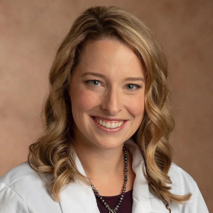 Dr. Alyssa Rumsey, DO, Internal Medicine | Three Rivers, MI | WebMD