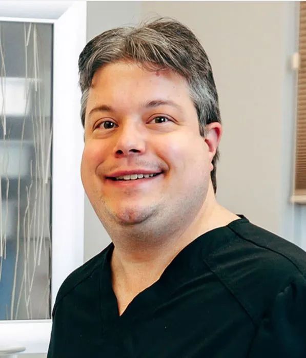 Dr. William Schiro, MD, Oral & Maxillofacial Surgery | Lansing, MI | WebMD