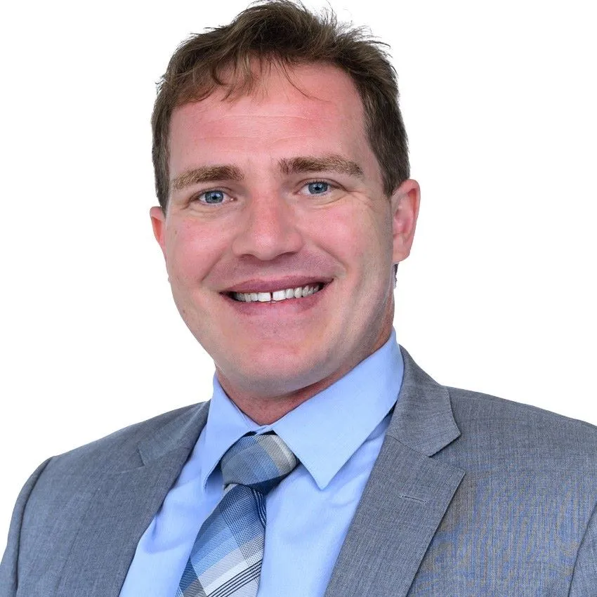 Dr. Kevin Mikaelian, MD, Orthopedic Surgery | Stockton, CA | WebMD