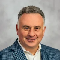 Dr. Robert Cicchelli, MD, Internal Medicine | Newport, RI | WebMD