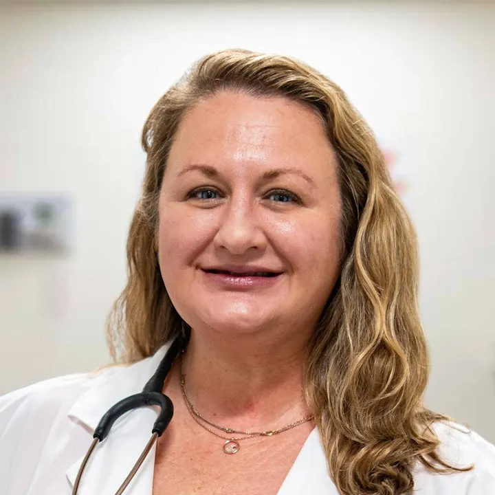 Dr. Justyna Obara, MD, Internal Medicine | Woodbury, NJ | WebMD