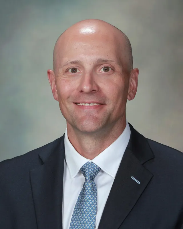 Dr. Michael Stuart, MD, Orthopedic Surgeon | Owatonna, MN | WebMD