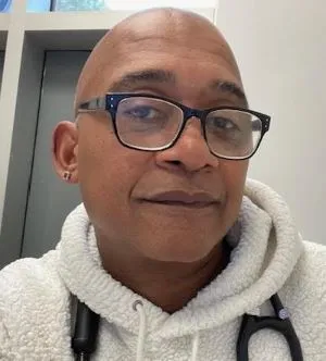 Dr. Ian Barnes, Family Medicine | FOREST HILLS, NY | WebMD