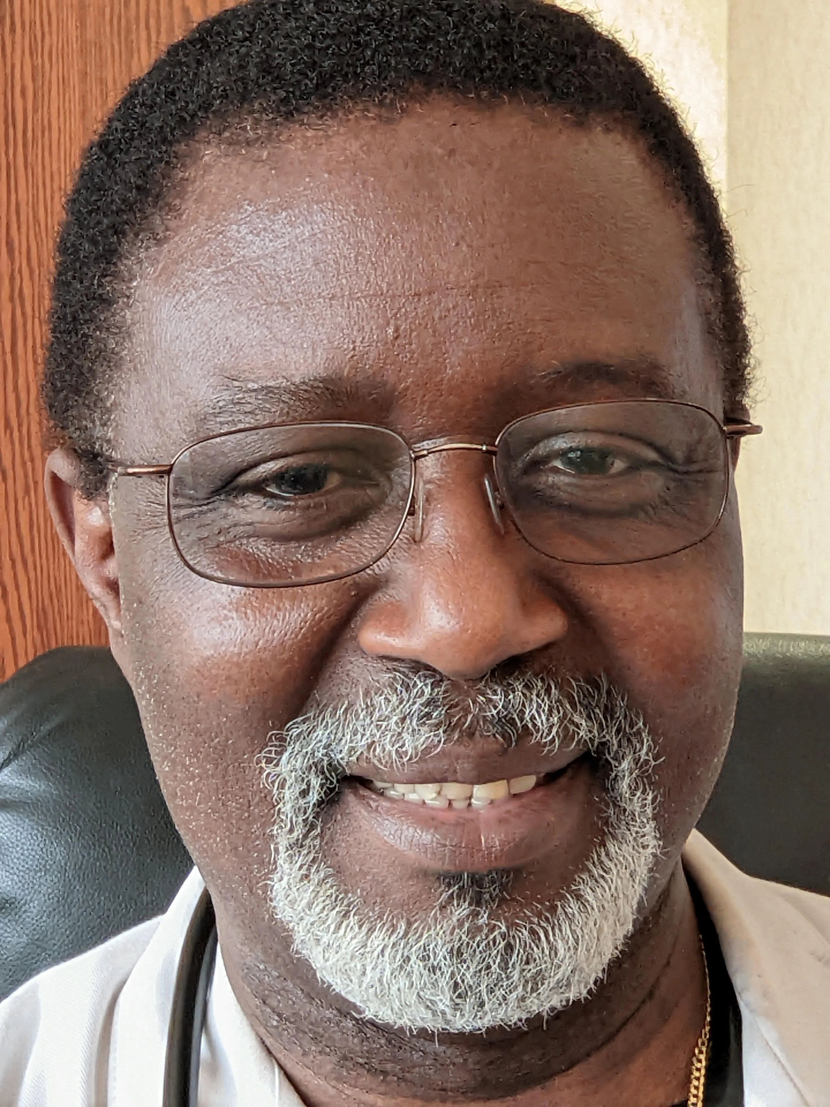 Dr. Mark Sanders, MD, Family Medicine | Sugar Land, TX | WebMD