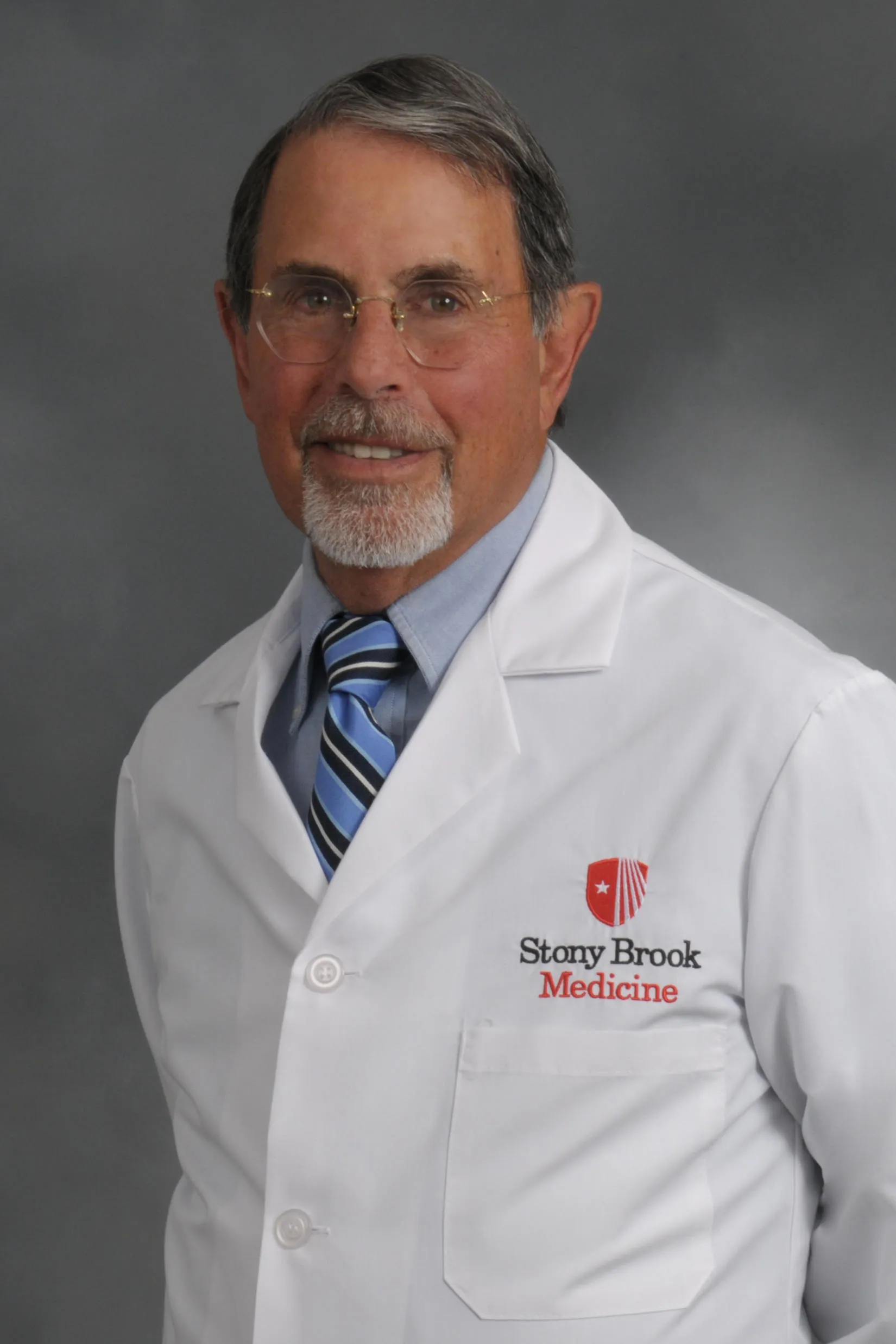 Dr. Robert Bobrow, MD, Family Physician | Lake Grove, NY | WebMD
