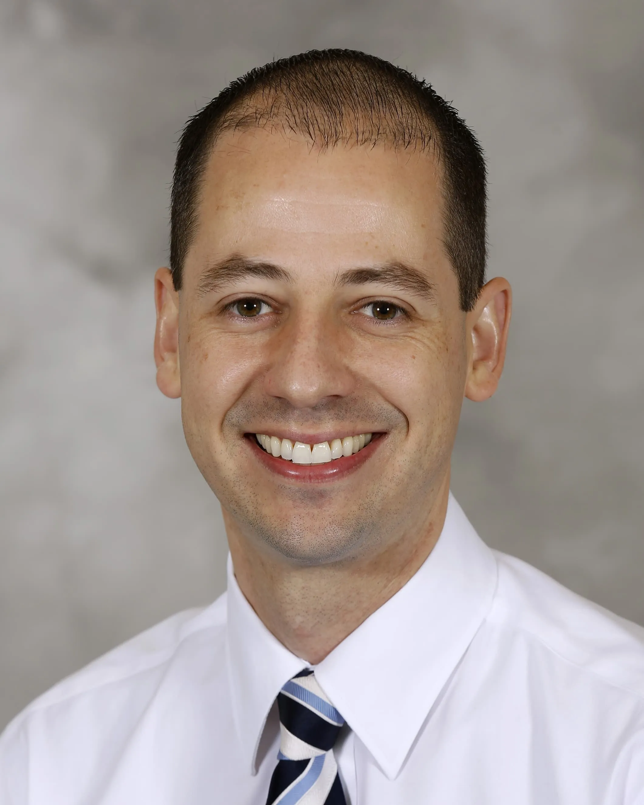 Dr. Devin Mackay, MD, Ophthalmologist | Indianapolis, IN | WebMD