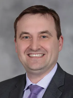 Dr. John Hur, MD, Orthopedic Surgery | CARMEL, IN | WebMD