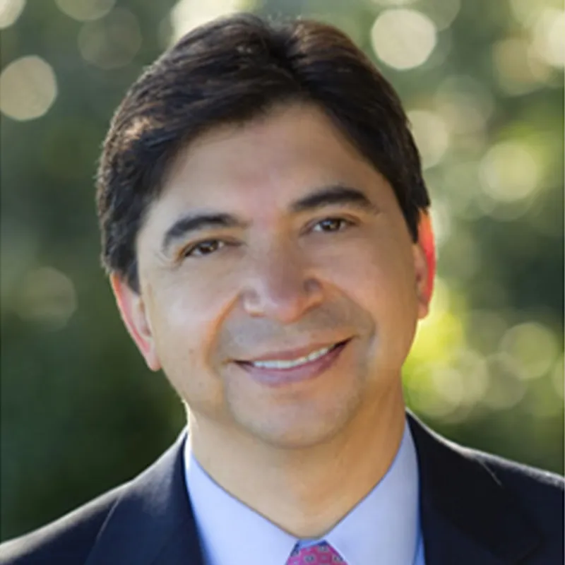 Dr. Roberto Narvaez, MD, Gastroenterology | Live Oak, TX | WebMD