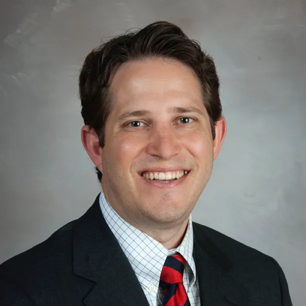 Dr. Erik Spayde, MD, Orthopedic Spine Surgery | Thousand Oaks, CA | WebMD