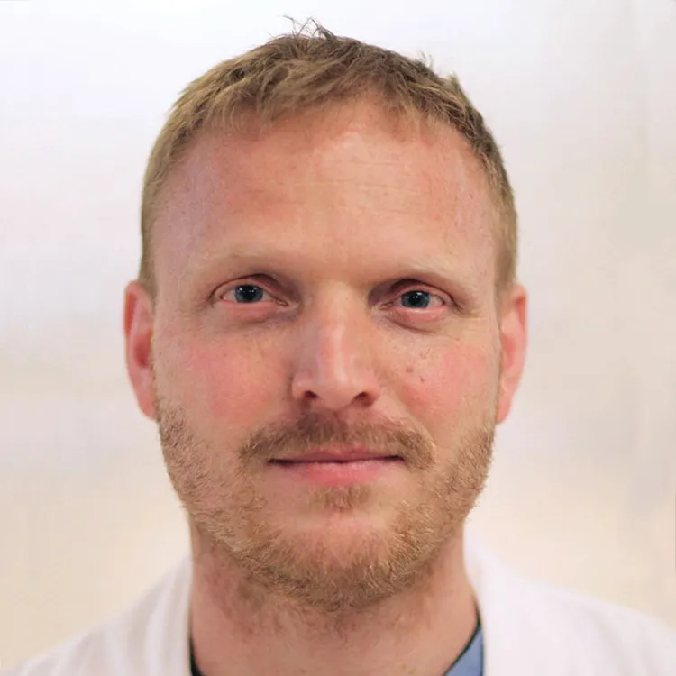 Dr. Abraham Glasman, MD, Neurology | New Hyde Park, NY | WebMD