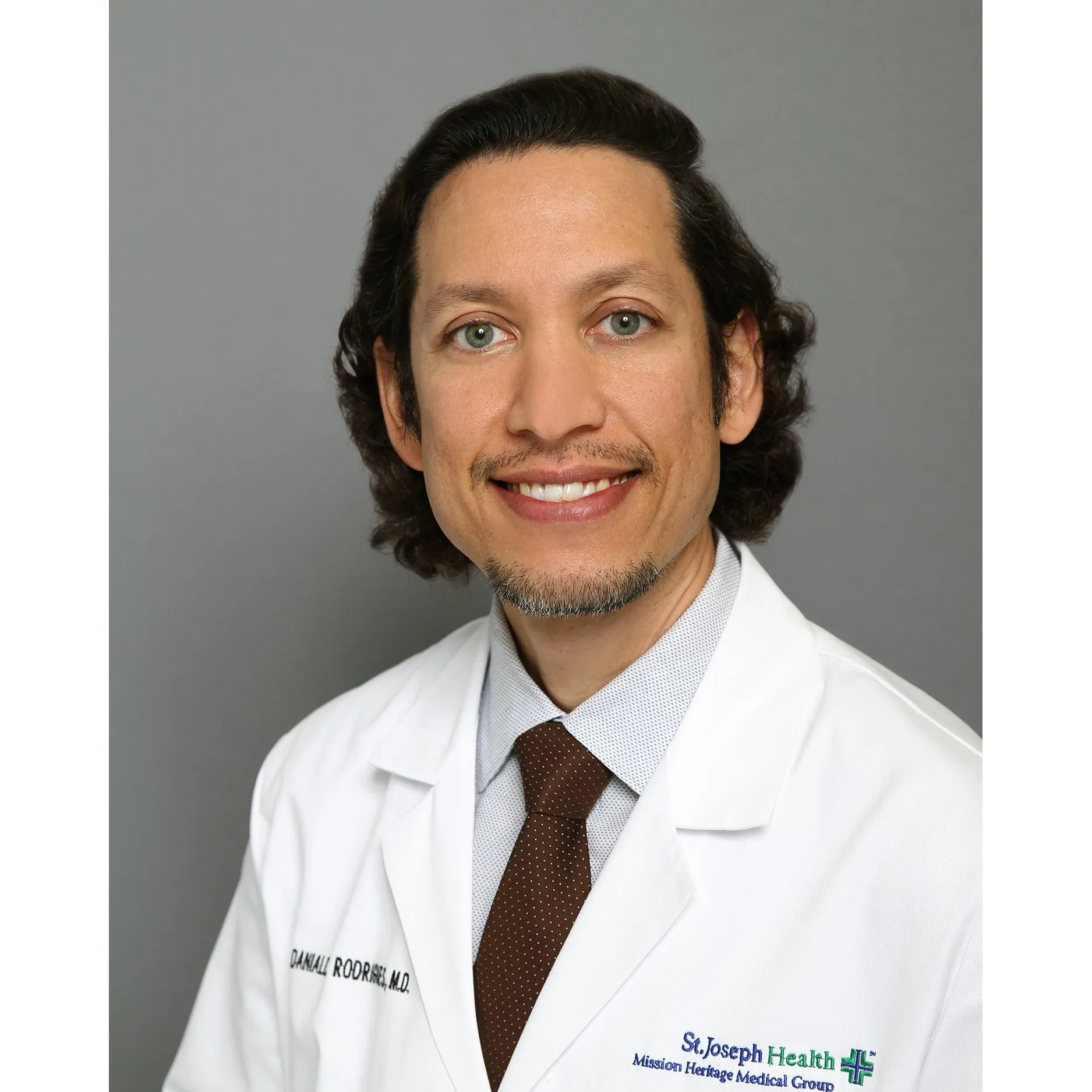 Dr. Christopher Bui, MD, Gastroenterology | Santa Ana, CA | WebMD