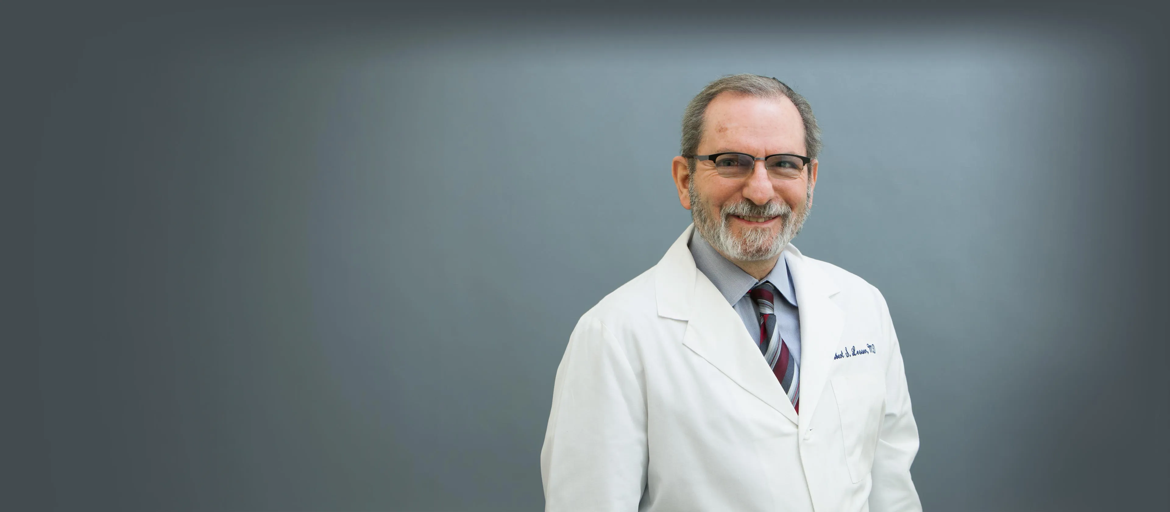 Dr. Robert Lesser, MD, Rheumatology | New Hyde Park, NY | WebMD