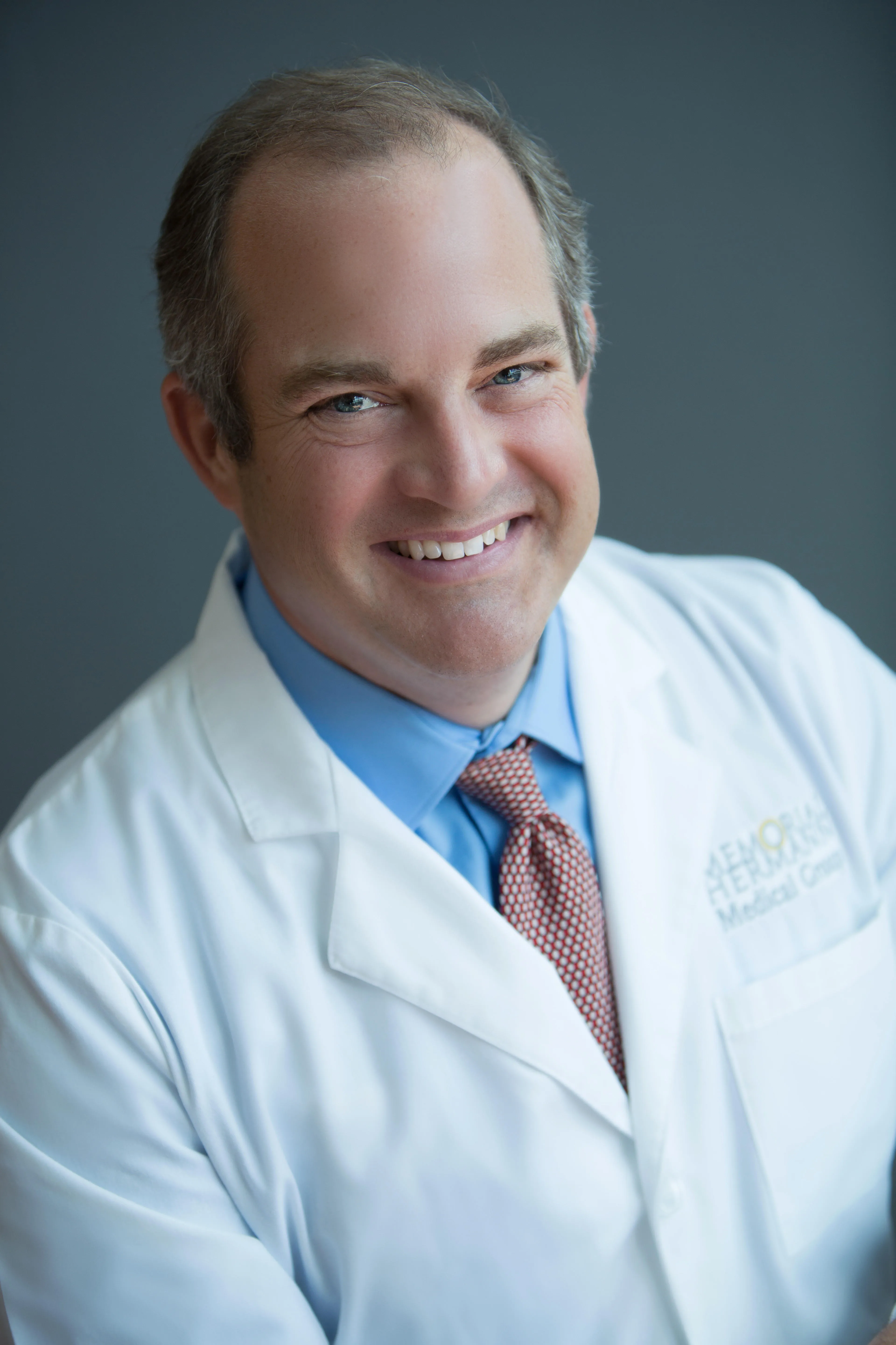 Dr. Roger Le, MD, Urologist | Baytown, TX | WebMD