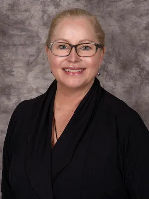 Dr. Lisa Hanner-Robinson, MD, Family Medicine | Bloomington, IN | WebMD