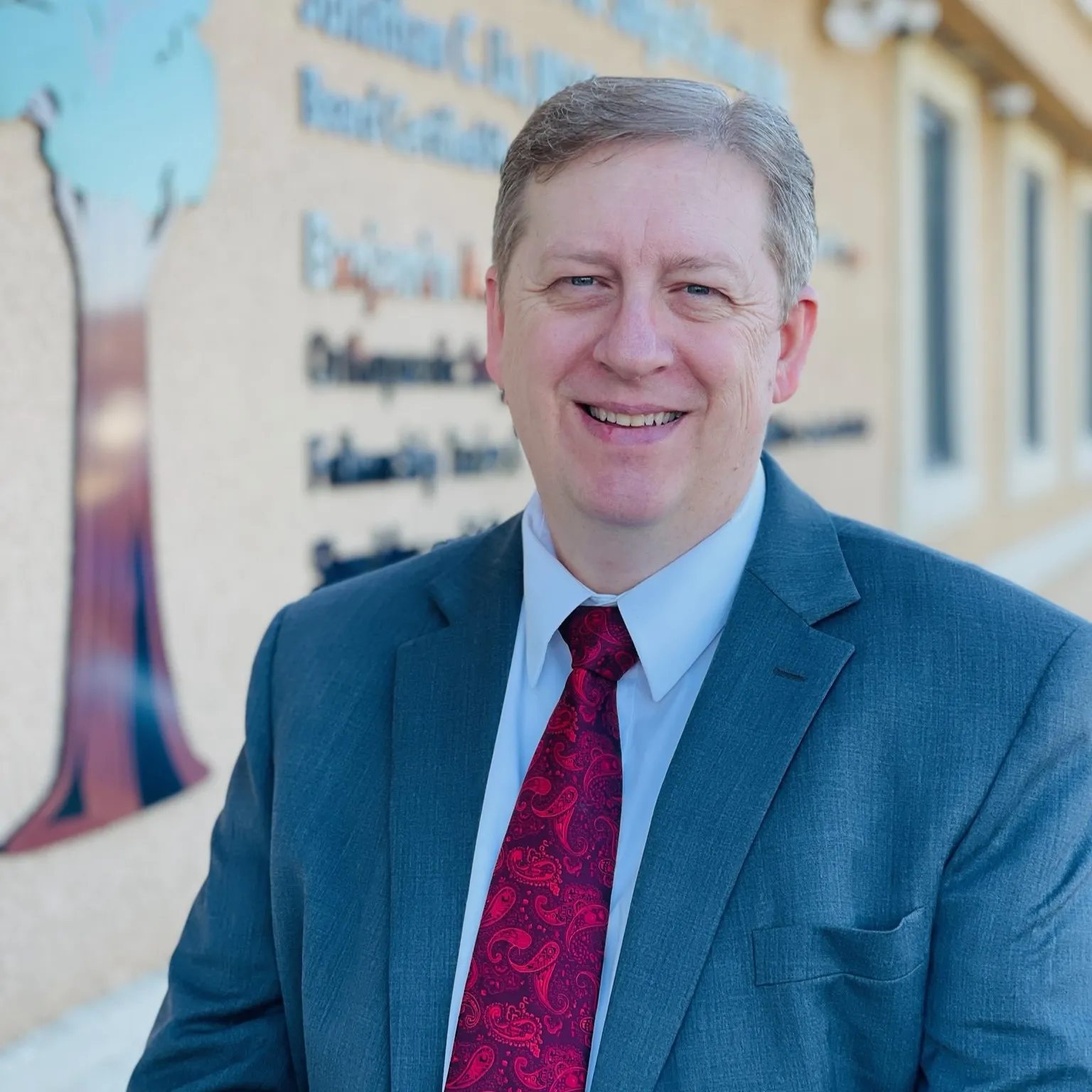 Dr. Peter Simonian, MD, Orthopedic Surgery | Clovis, CA | WebMD