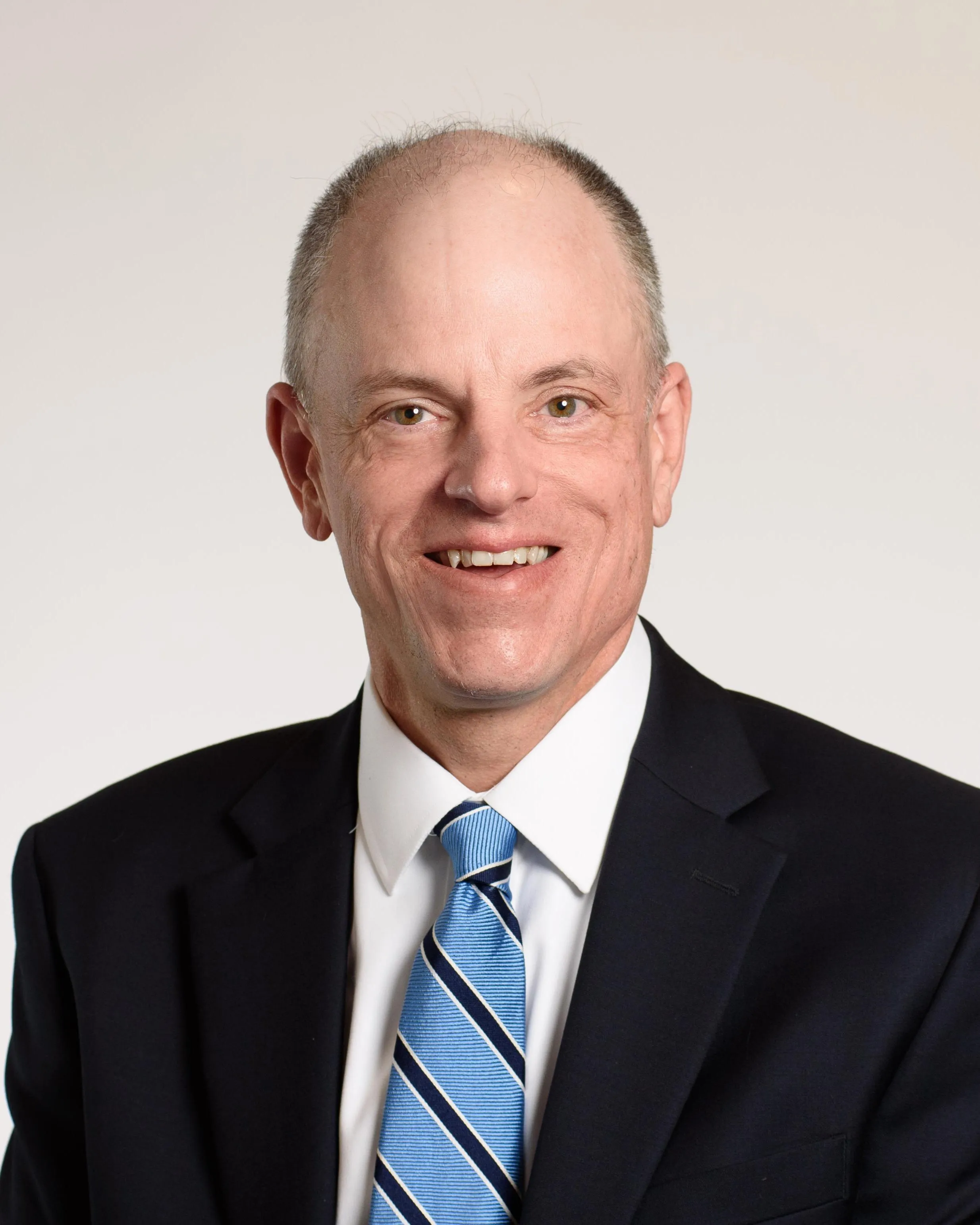 Dr. Lloyd Hey, MD, Orthopedic Spine Surgery | Raleigh, NC | WebMD