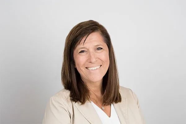 Dr. Lisa Abbott, MD | Mansfield, TX | Family Medicine