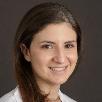 Dr. Deepali D. Tewari, MD | Hawthorne, NY | Pediatric Gastroenterology