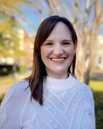 Dr. Maria Castillo-Catoni, MD, Internal Medicine | ALEXANDRIA, VA | WebMD