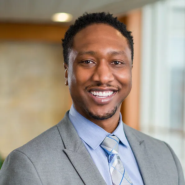 Dr. Ryan Fader, MD, Orthopedic Surgery | Plymouth, MN | WebMD