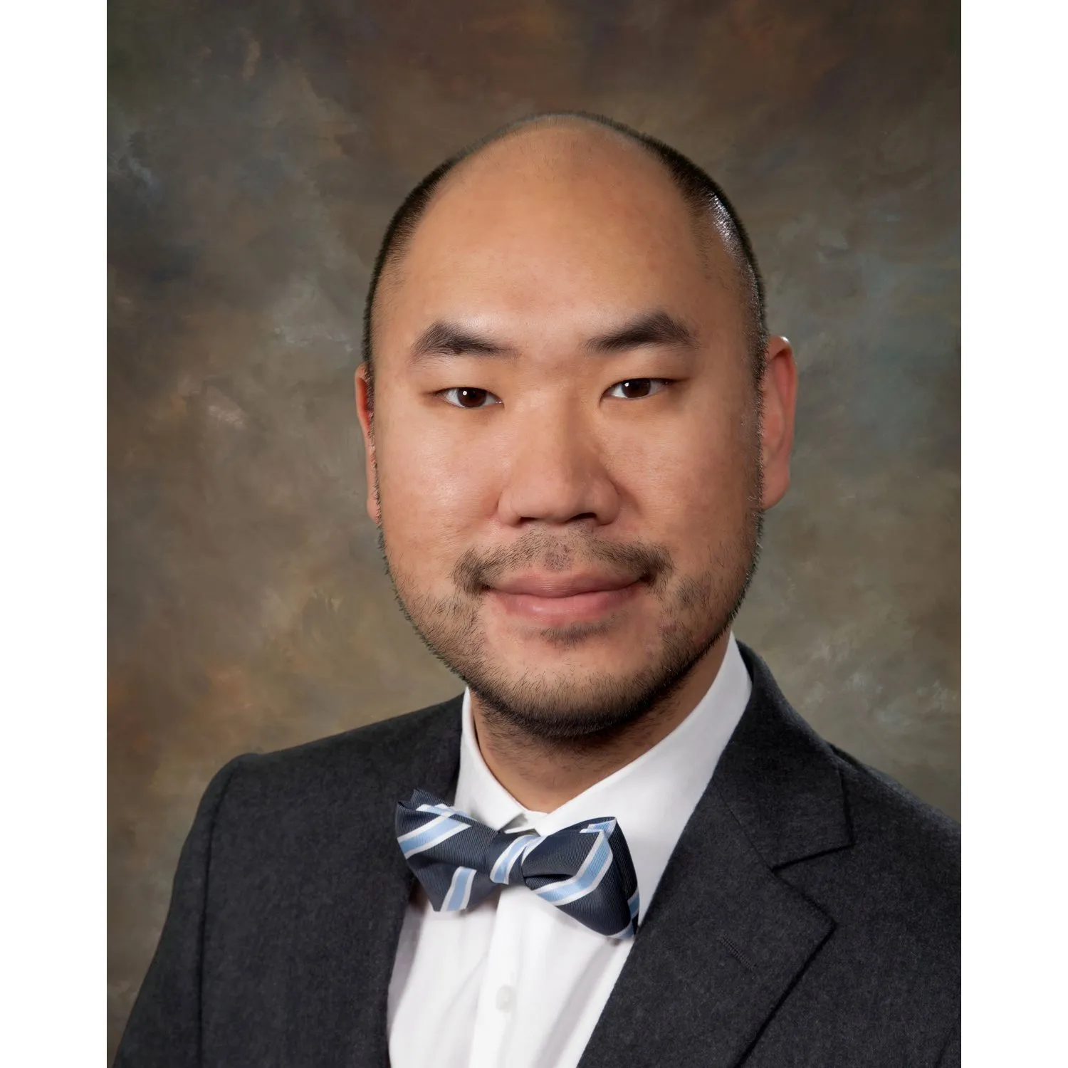 Dr. Abraham Jeon, DO, Family Medicine | Lacey, WA | WebMD