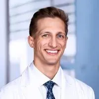 Dr. Kenneth Mathis, MD, Orthopedic Surgery | Bellaire, TX | WebMD