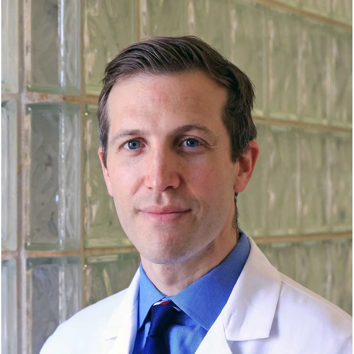 Dr. Ari Ezratty, MD, Cardiovascular Disease | Roslyn, NY | WebMD