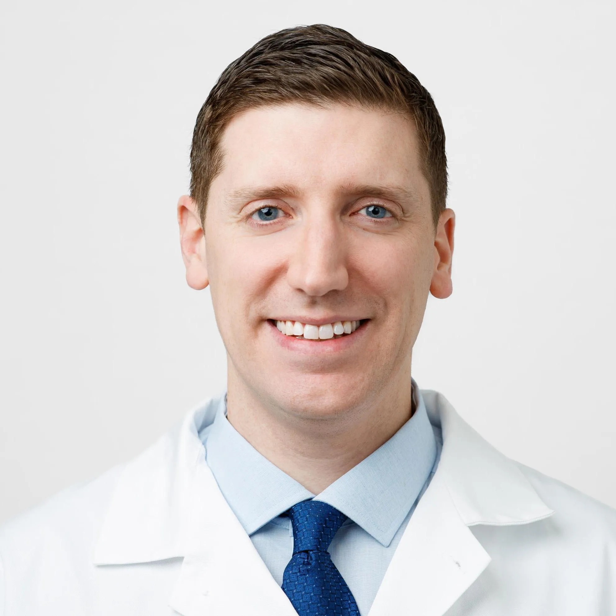 Dr. Andrew Goodwillie, MD, Orthopedic Surgery | Great Neck, NY | WebMD