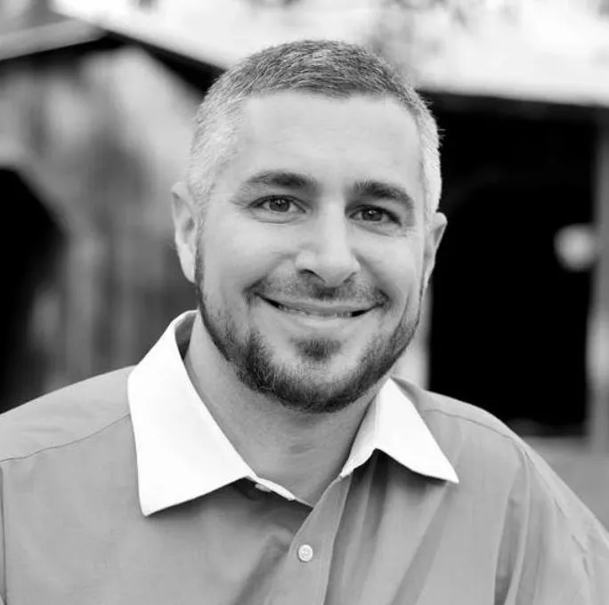 Best Chiropractors Near Me in Roswell, GA | WebMD