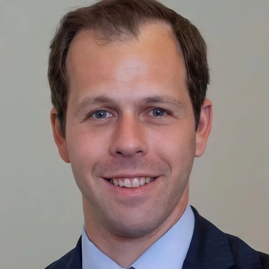 Dr. Vincent Ruggiero, MD, Orthopedic Surgery | Staten Island, NY | WebMD