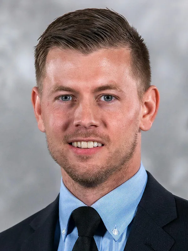 Dr. Praveen Perni, MD, Orthopedic Spine Surgery | Carmel, IN | WebMD