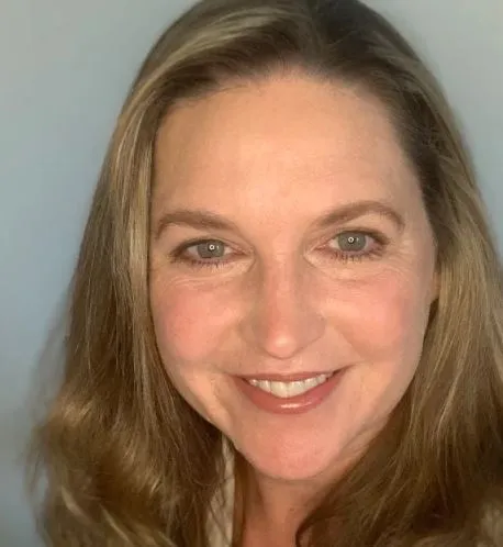 Dr. Becky Wade, MD, Internal Medicine | CAMARILLO, CA | WebMD