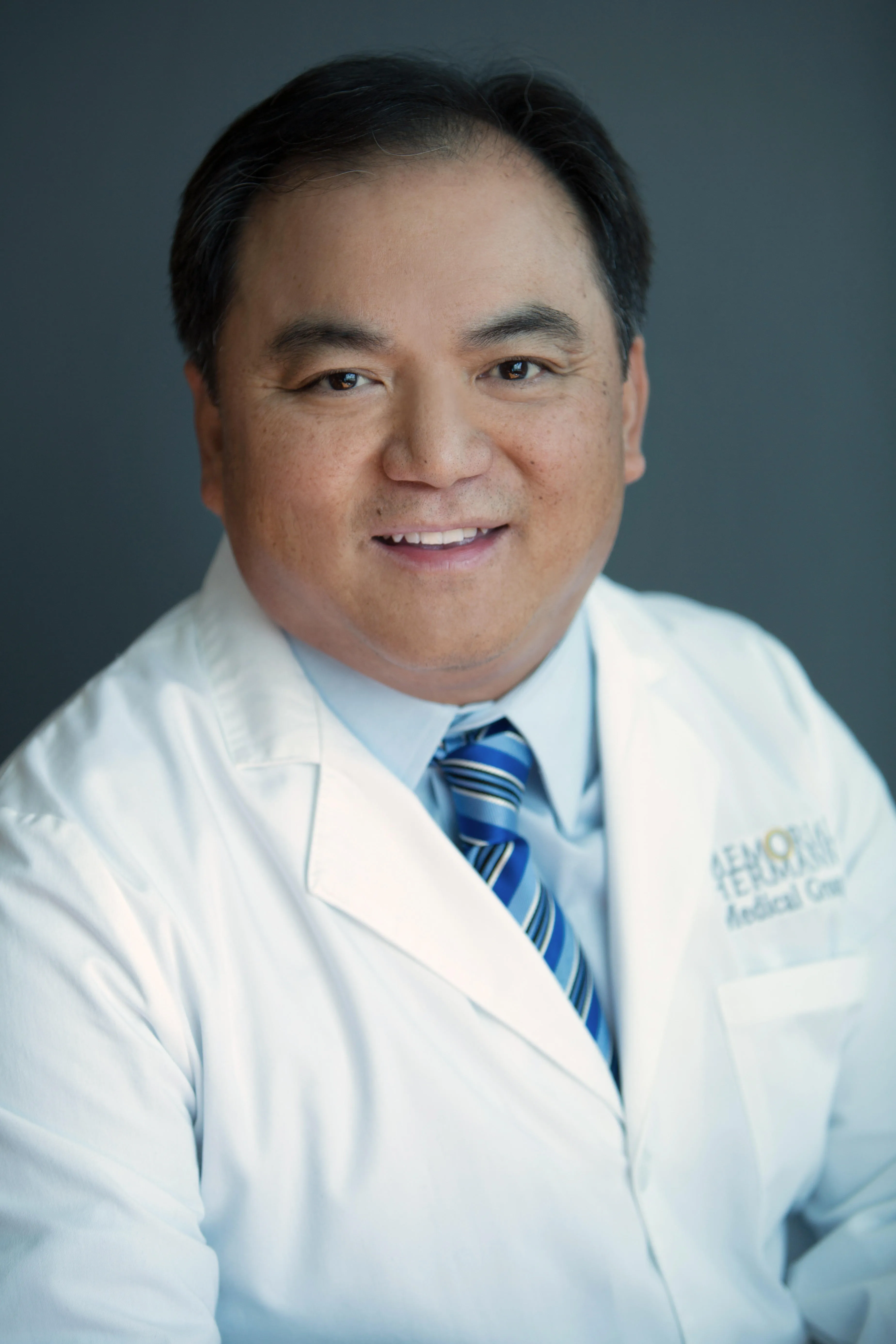 Dr. Roger Le, MD, Urology | Baytown, TX | WebMD