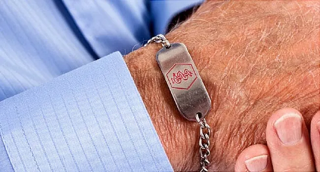 Be Prepared for Low Blood Sugar: Glucose Tests, Glucagon Kit, Quick ...