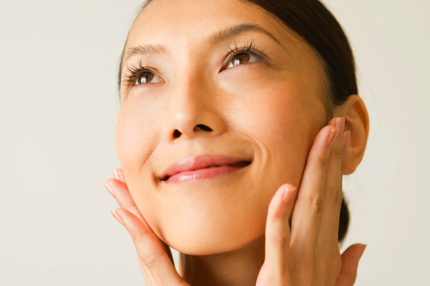 Laser Skin Resurfacing: Benefits, Side Effects, and Average Cost