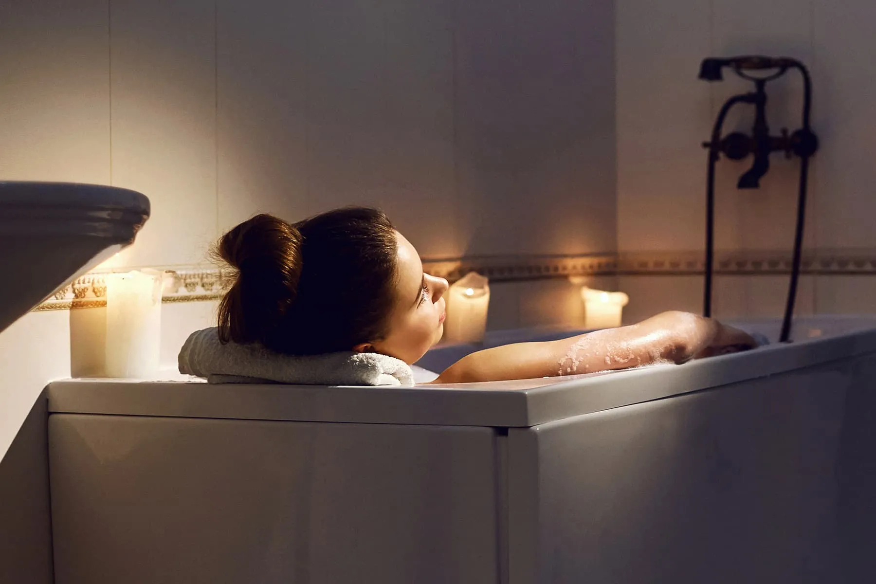 How to Clear Your Mind So You Can Sleep